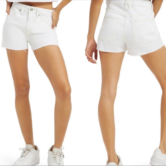 Good American | Shorts | Good American 9s High Rise White Denim Shorts ...